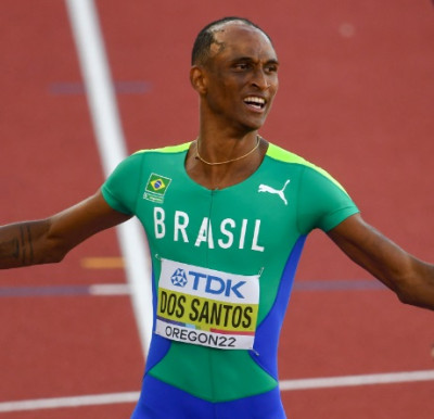 Alison dos Santos Profile: Stats, Partner, Wealth & Social Media ...